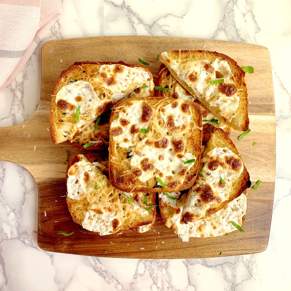 Cheesy Truffle Garlic Bread