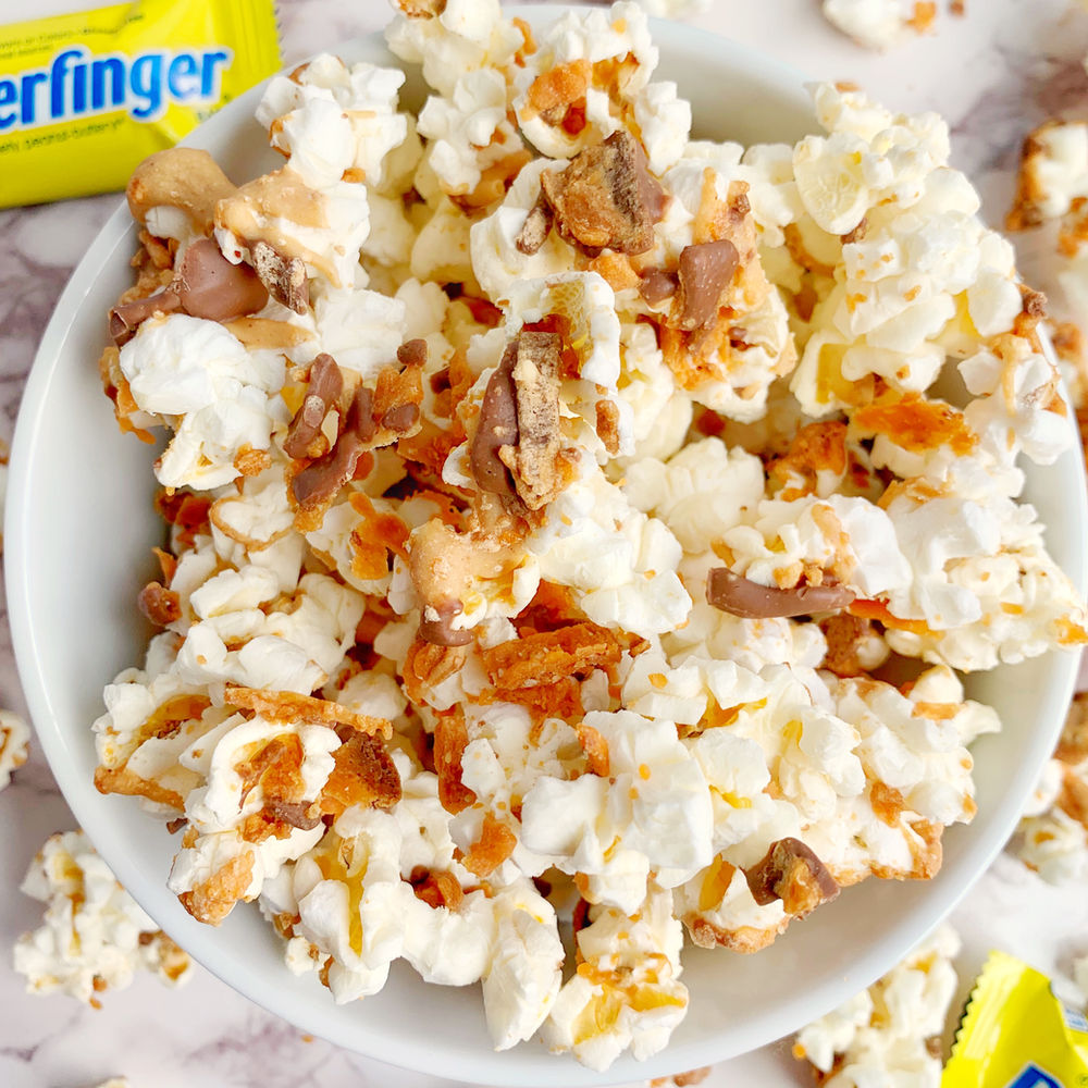 Butterfinger Popcorn