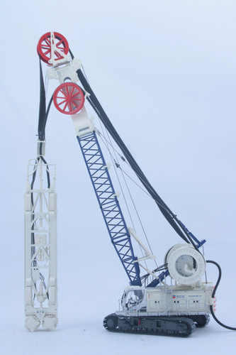 Bauer MC96 Cable Crane with BC35 Trench Cutter and HDS-T - Botte ...