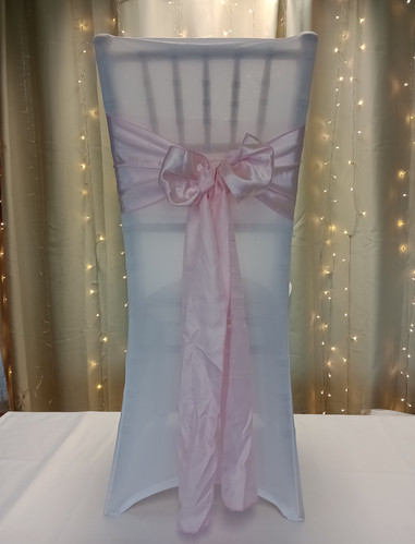 Pink Chair Bow | Little Spoon Hire