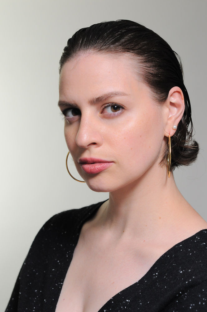 7 Slicked Back Styles for Short Hair