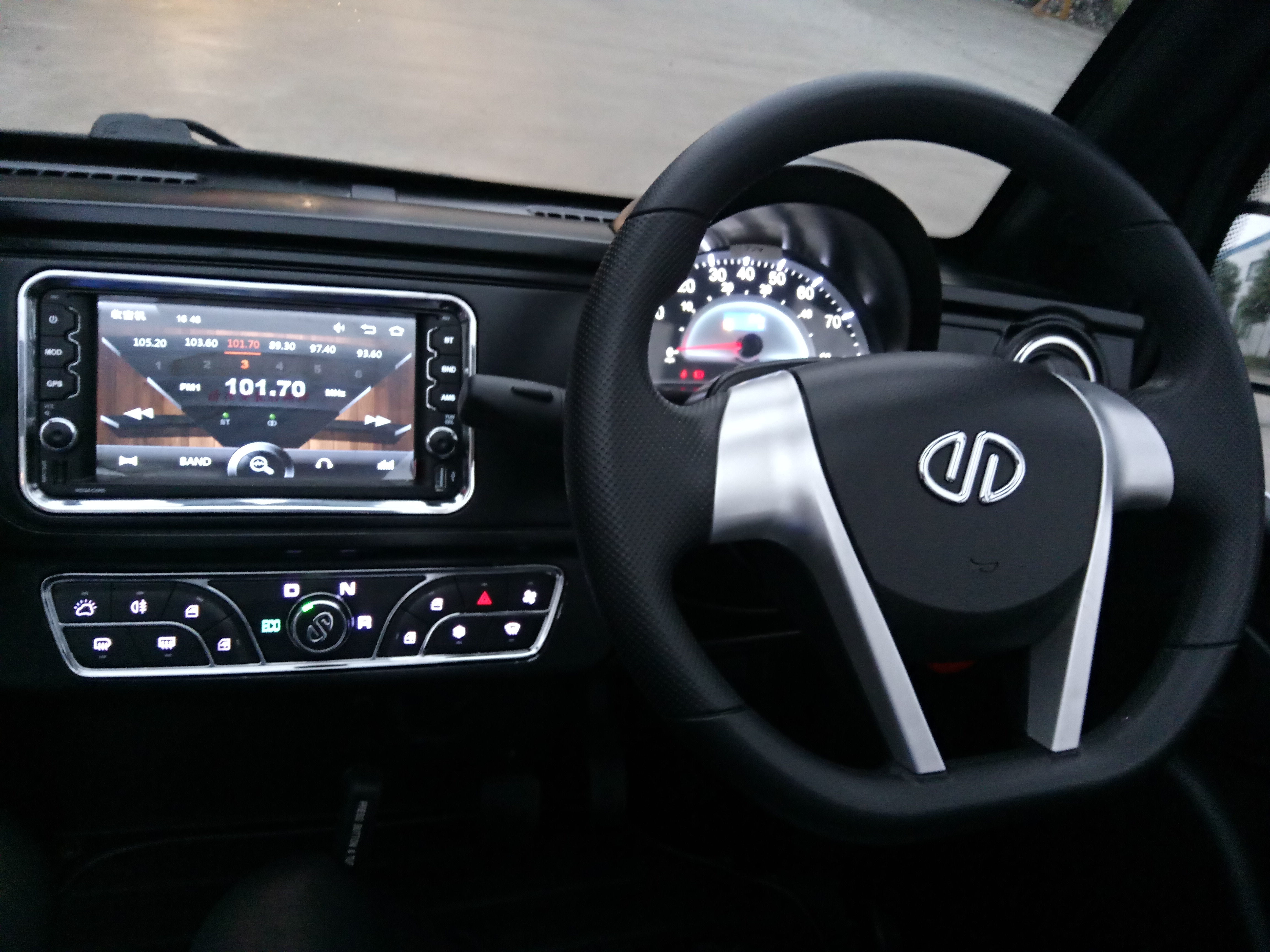 Bermi 400, Bermuda,localmotion