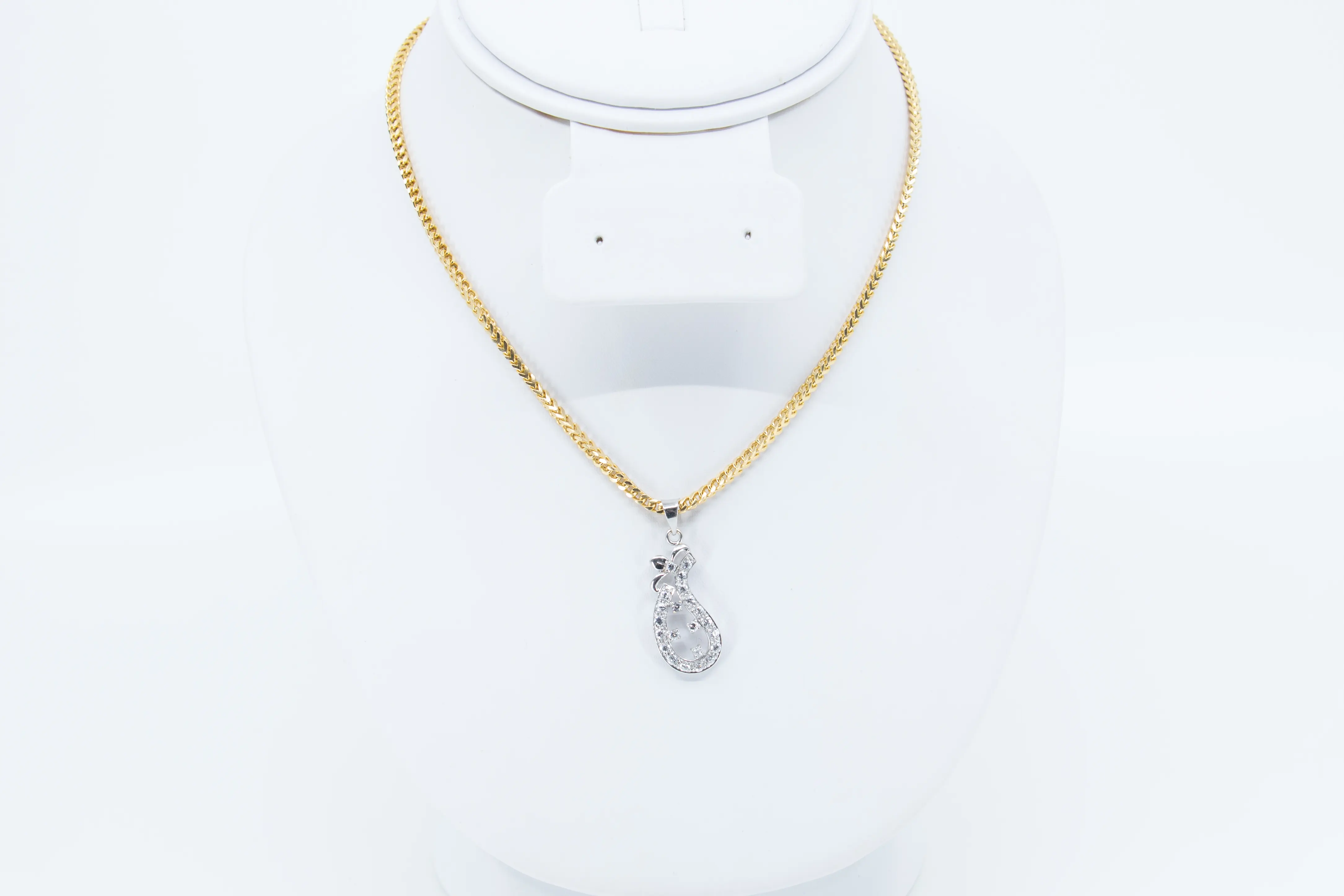 Royal Jewelry | Luxury Jewelry, Timeless Elegance | 14K - 21K Jewelry ...