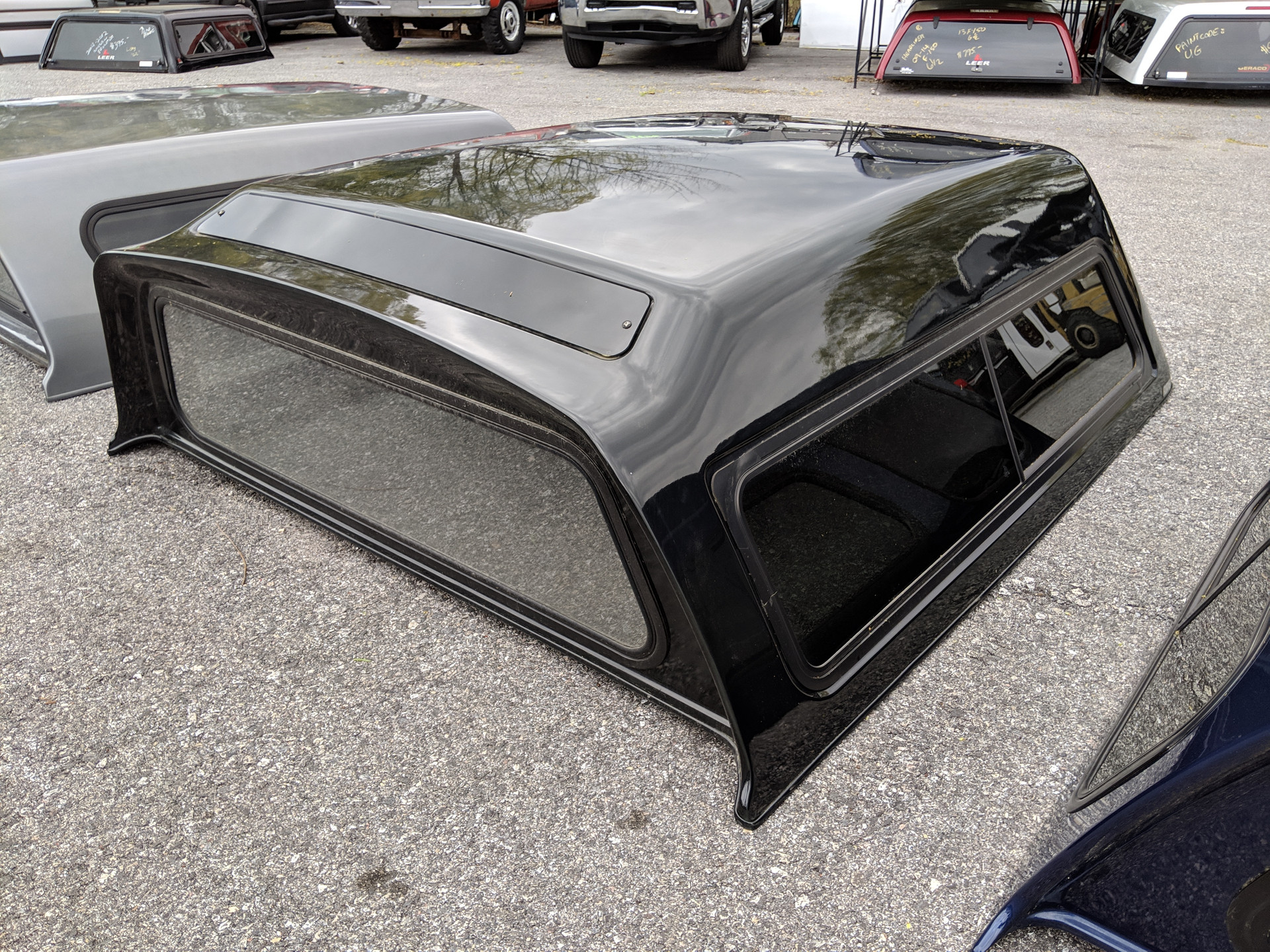 Mid-rise truck cap | Truck Caps