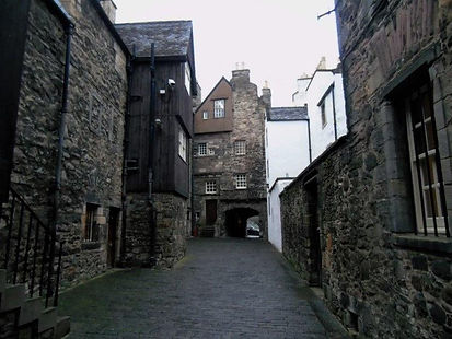 Canongate South | Edinburgh Attractions | All About Edinburgh