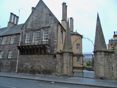 Canongate South | Edinburgh Attractions | All About Edinburgh