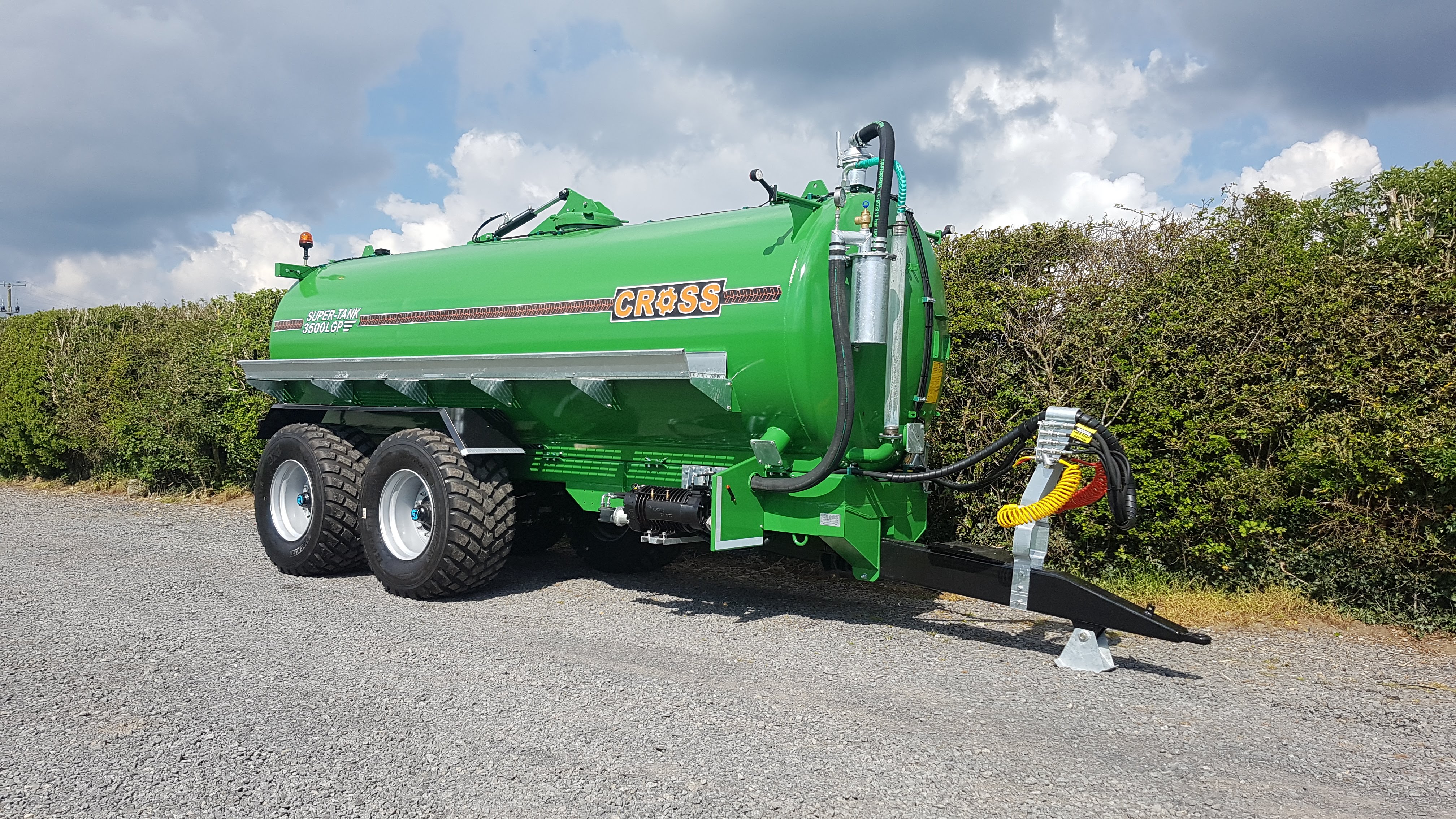 Tandem Tankers | crossagrieng