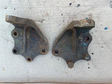 7046 Fordson Major check chain brackets - each | Pocock