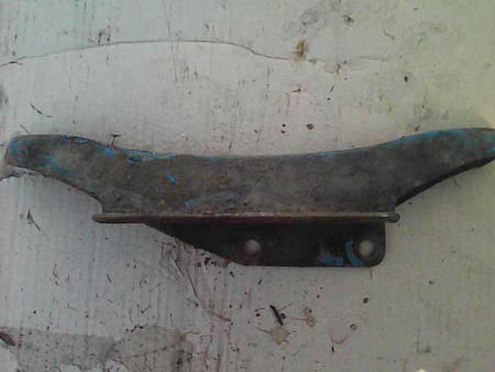 2999 Fordson Major fuel tank support | Pocock