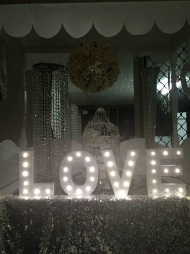 LOVE Light up sign | Queensland | WOW Weddings, Wedding and Event Hire