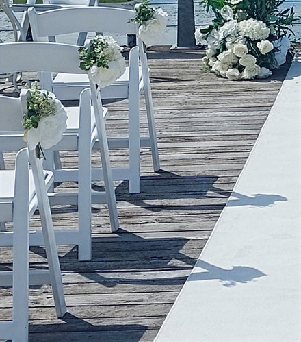 Aisle Flower Posies | Wow Weddings Hire