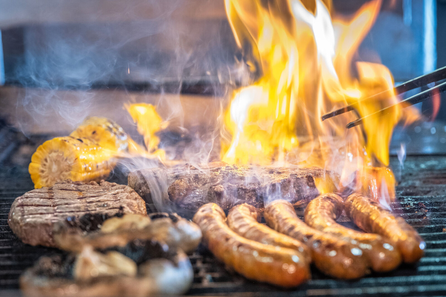 The Wiveton Bell | Wiveton, Norfolk | Summer BBQ