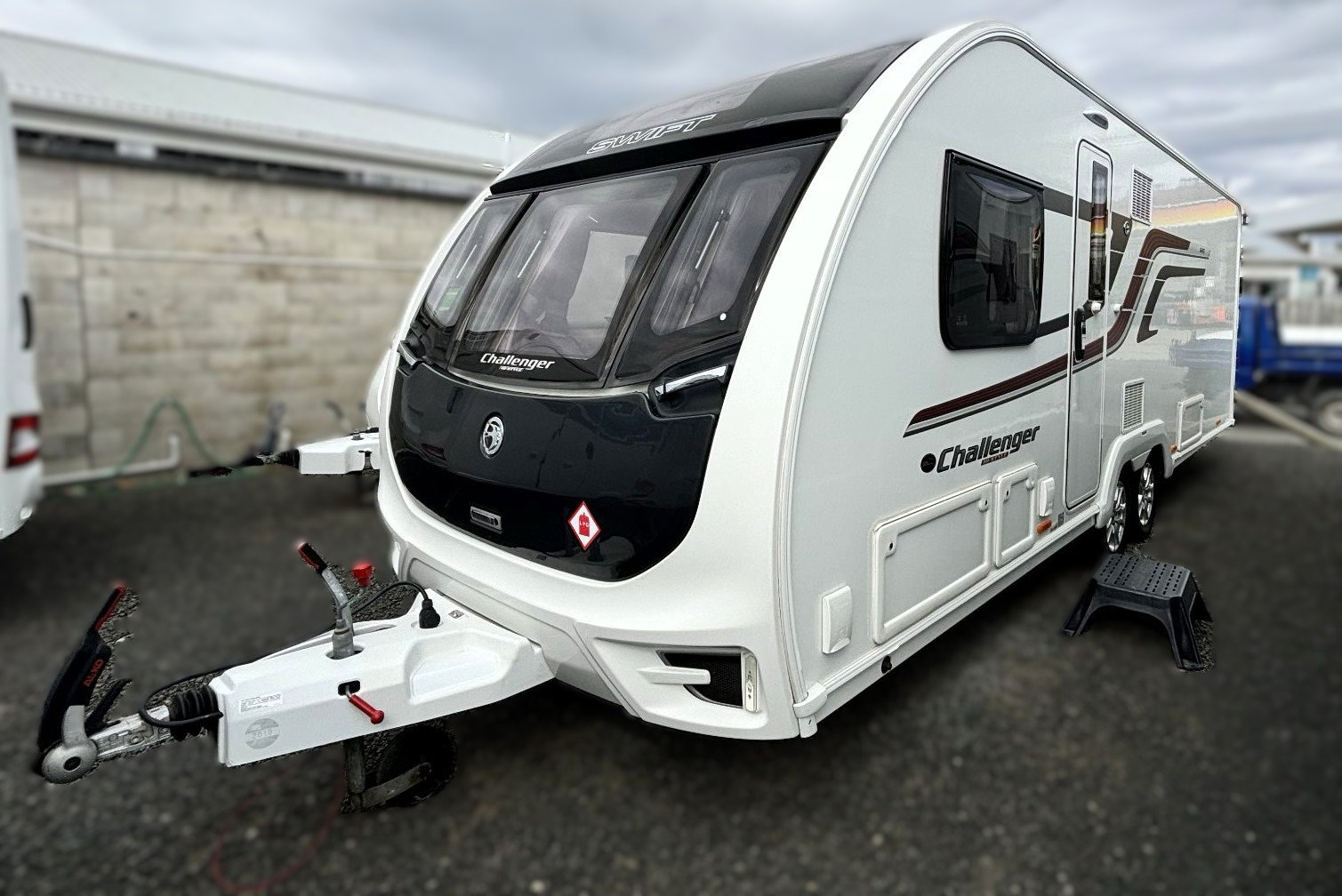 Swift Challenger Hi Style 645