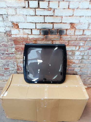 Dometic Polyplastic Window - NEW | Caravan Connection 1