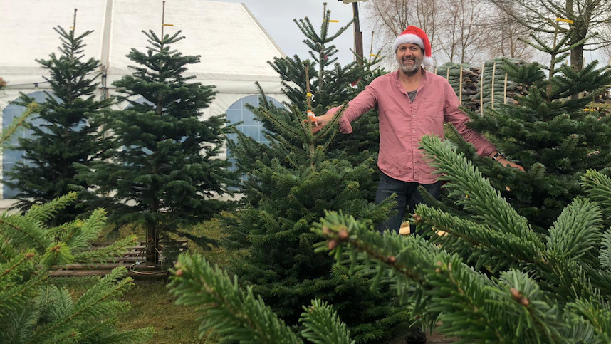 Northampton farm makes Christmas pledge for children in care across county