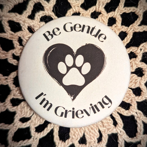 Grieving Pin ~ Paw | Stone Circles
