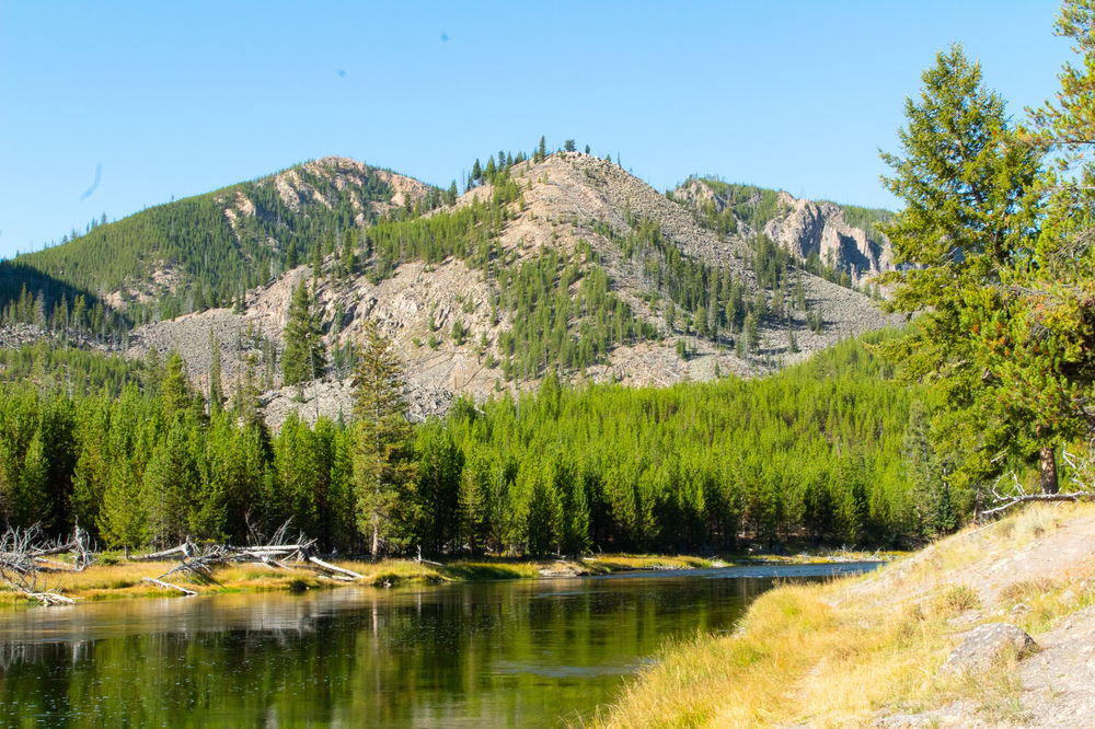 11 Photos of Yellowstone that will Inspire You to Visit