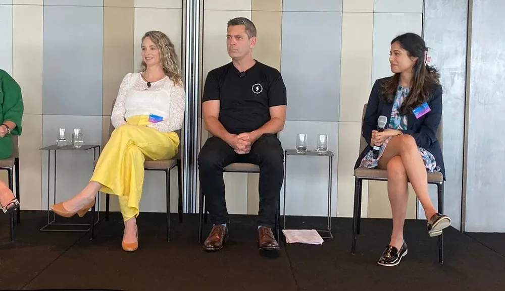 Flexibility should be front and centre to entice women to financial advice