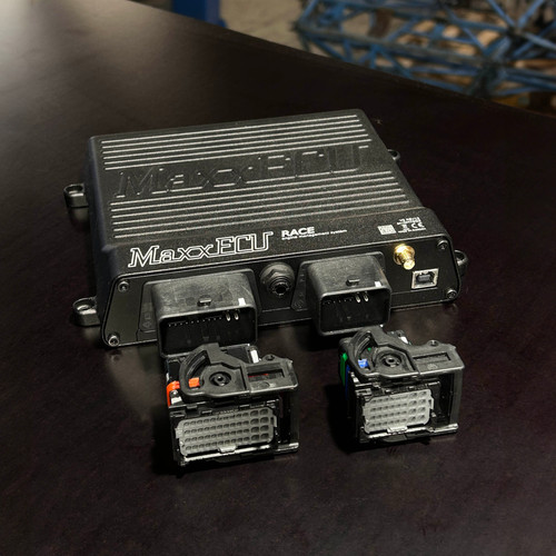MaxxECU Race ECU With connectors | Raketibaas