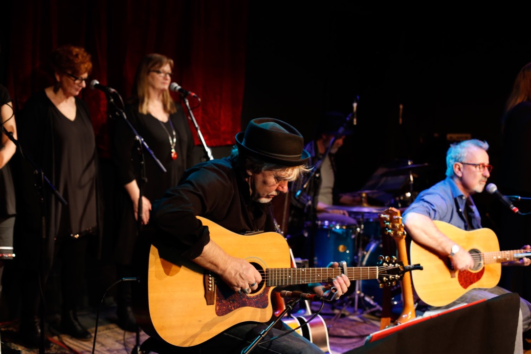 GALLERY | Gary Banks Musician