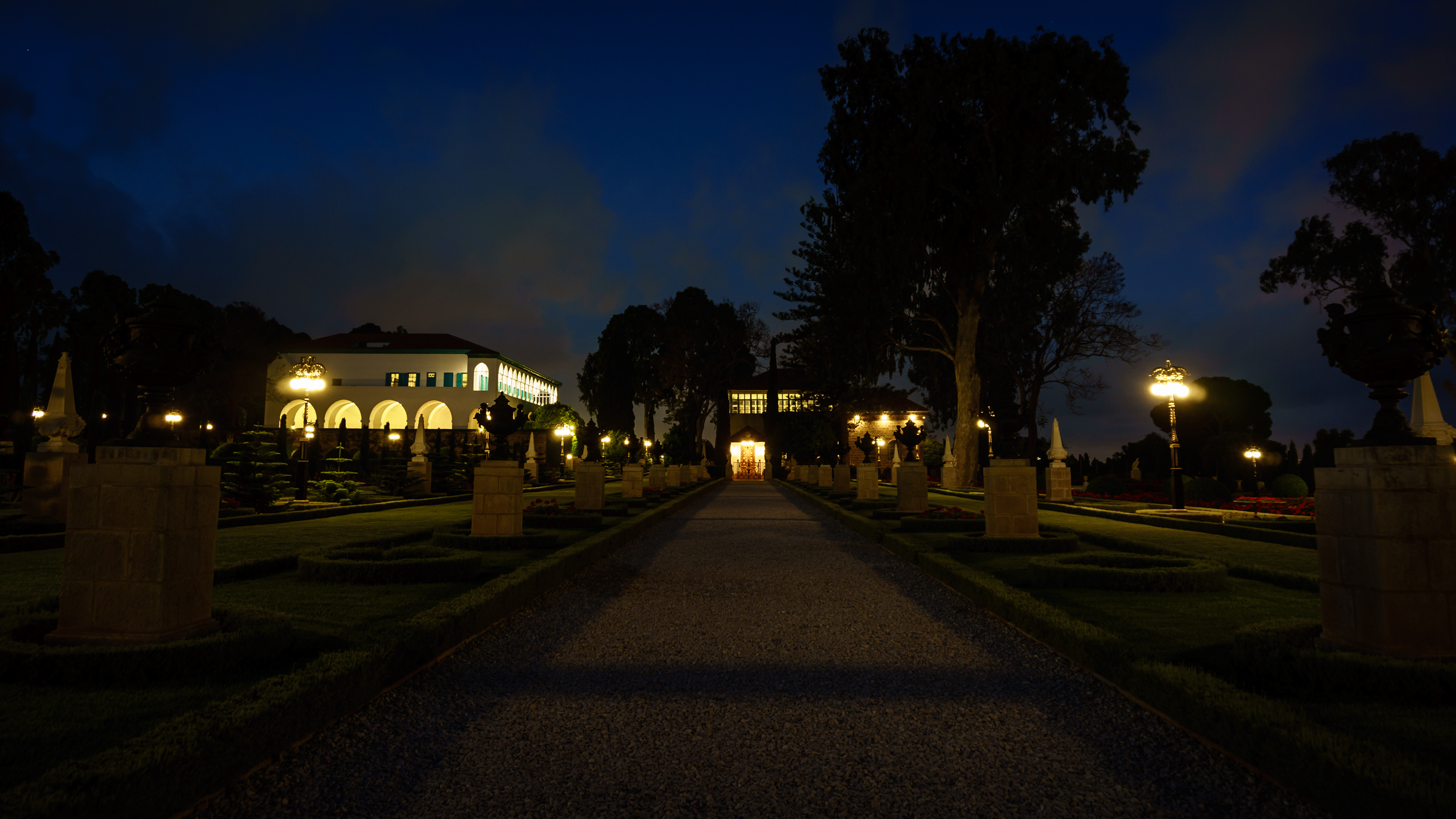 Shrine of Bahá'u'lláh | luminouspot