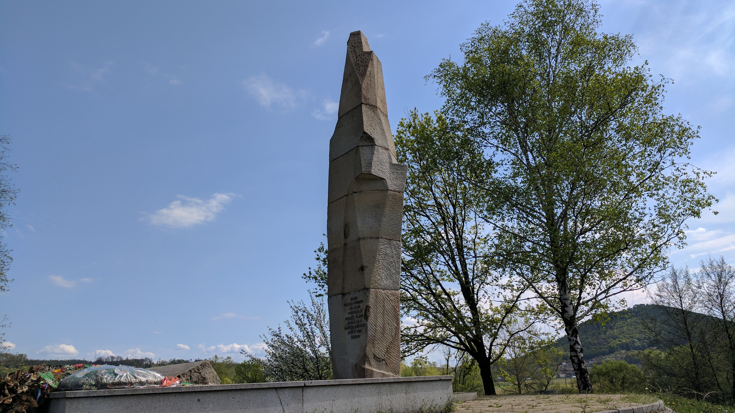 Spomenik Database | Monument to Excuted Victims at Draginac