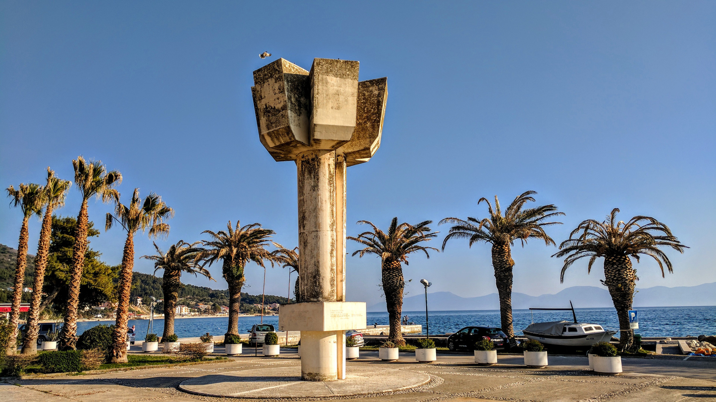 Spomenik Database | Monumen to the National Liberation War in Zaostrog