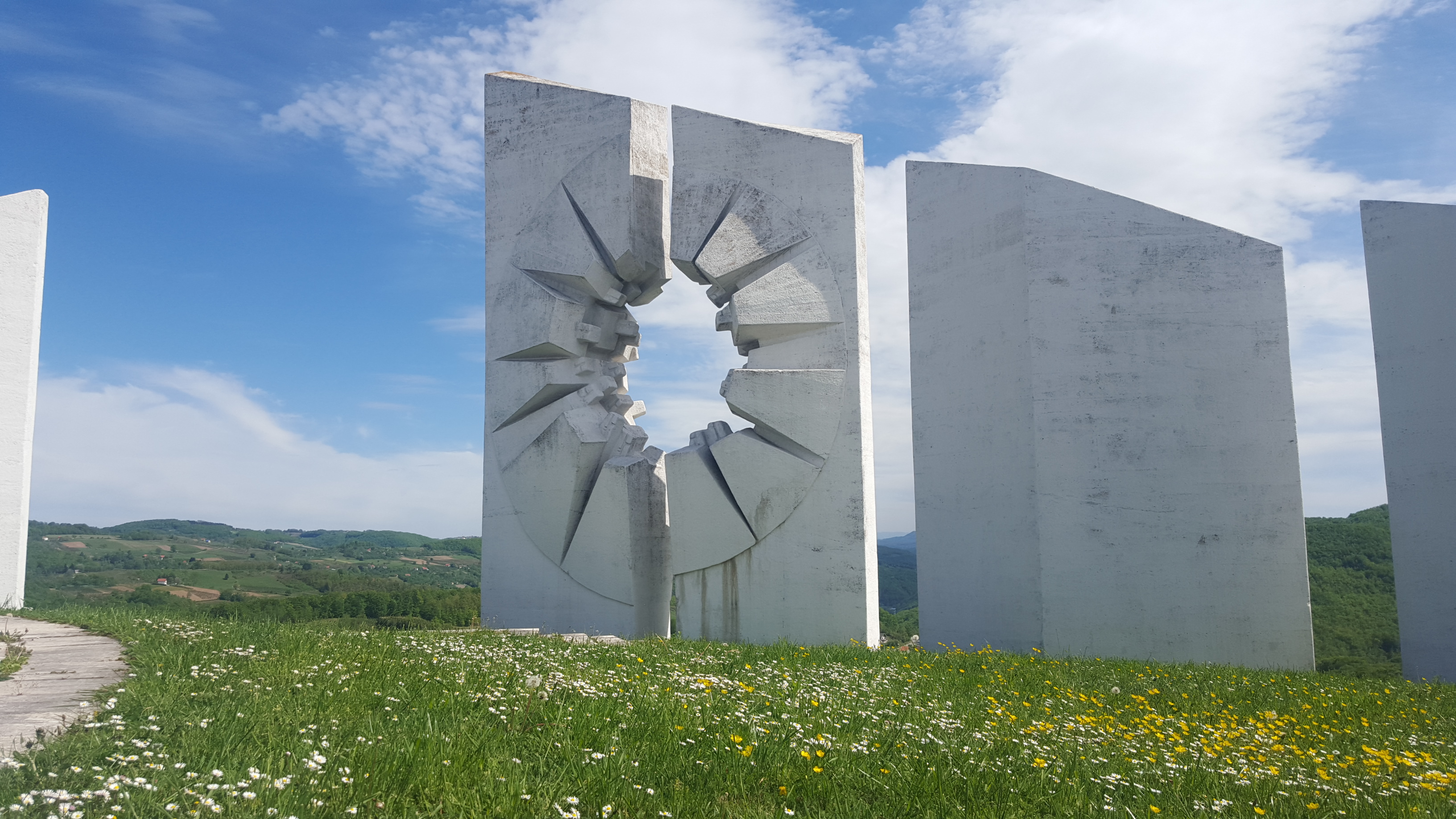 Spomenik Database | About This Project (The Scope)