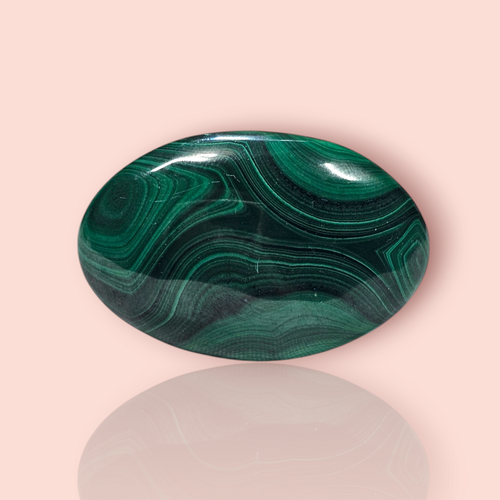 Malachite palm stone | filigreememoria