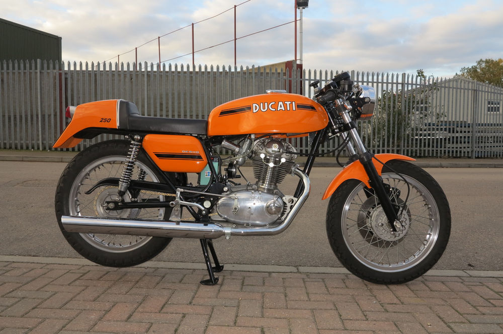 Ducati 250 Desmo: Sold.