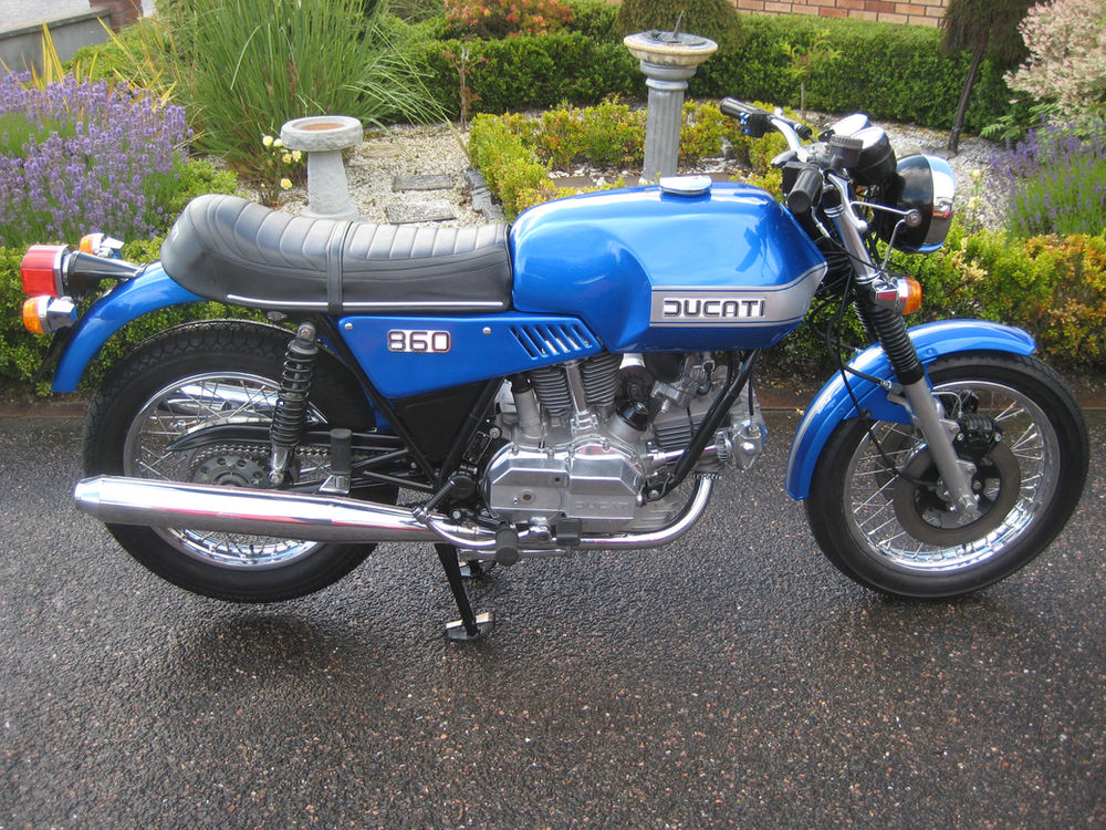 Ducati 860 GTS