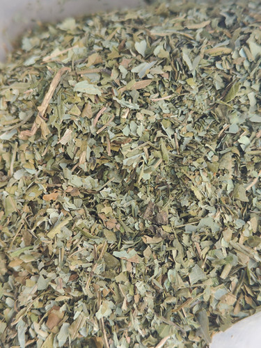 Dehydrated Beletientien/ Atama Leaves (aka Bush Apple Leaves ...