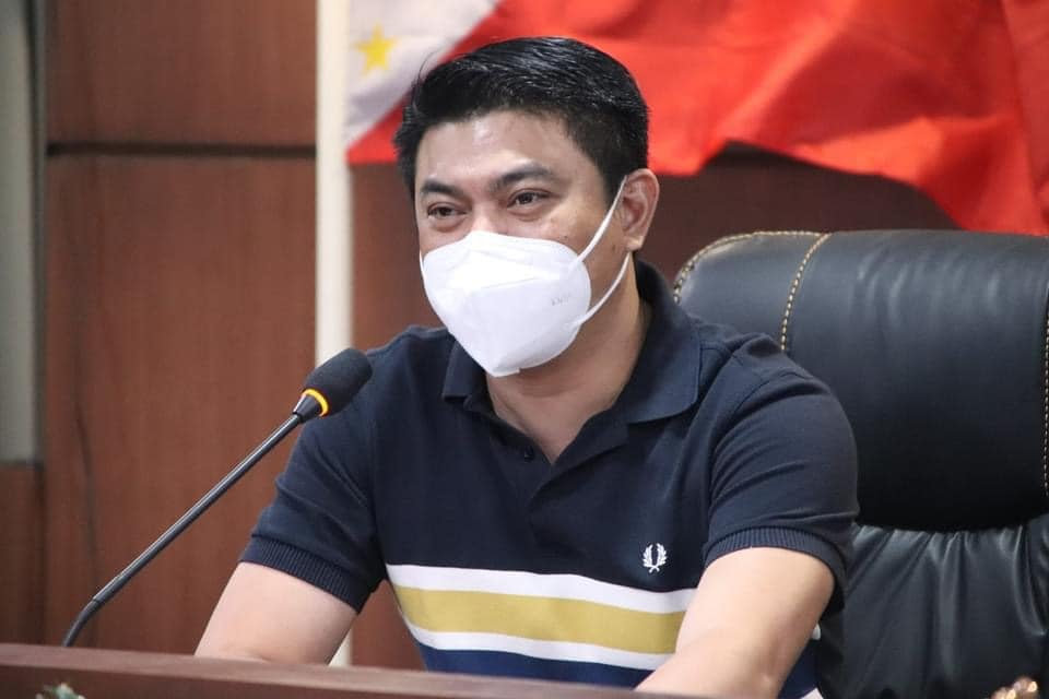 Kikang nalipay sa padayong kalamboan sa natad sa edukasyon Kikang nalipay sa padayong kalamboan sa natad sa edukasyon