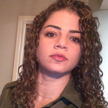 LUCIANA LUSIA DA SILVA CALÇADA