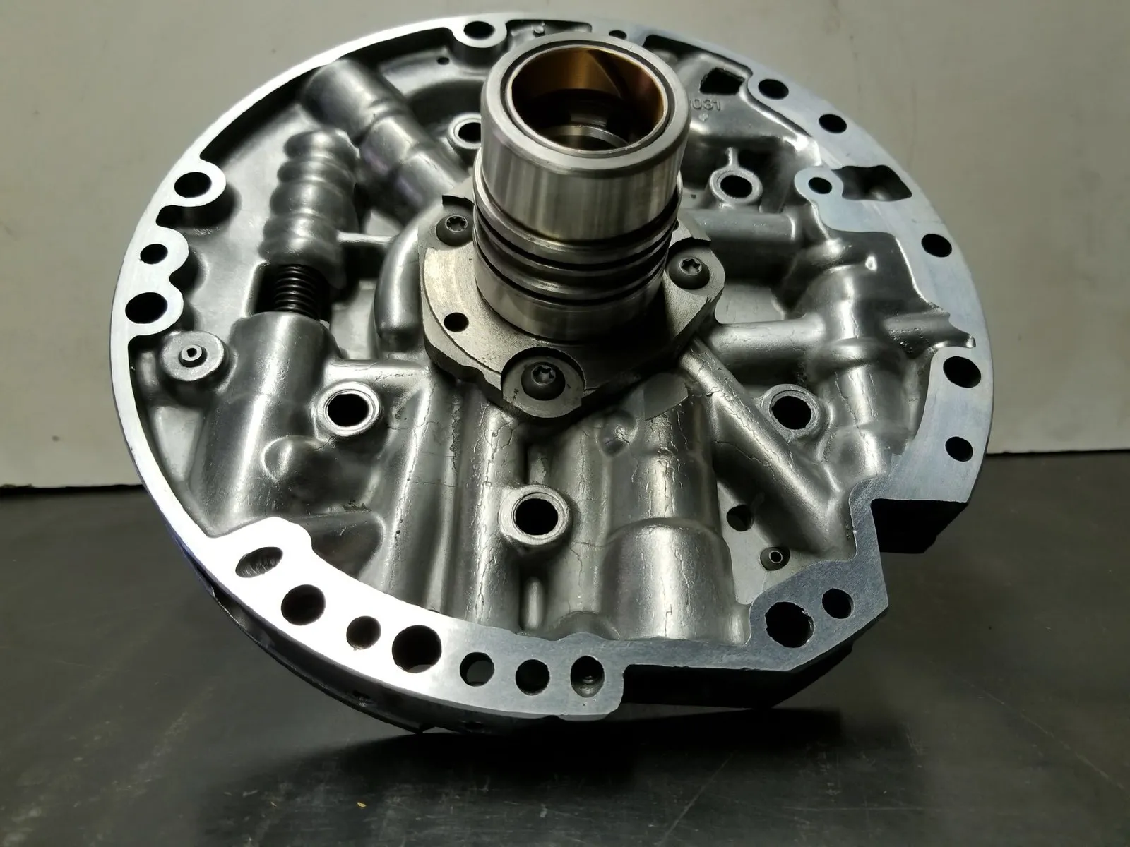 700R4 GM Trans Pump Complete rebuilt Small ID .900 Input Shaft 82- 84 ...