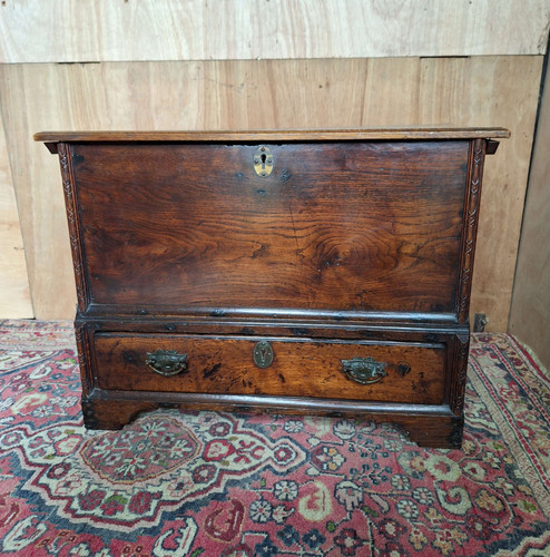 Georgian Welsh Elm Coffor Bach Love Box | Vintage Swage