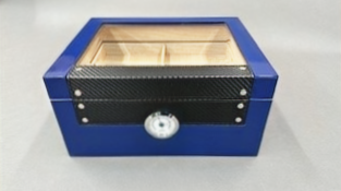 Blue Button 100 ct Humidor | The Big Smoke