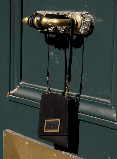 SCULPTURAL BAGS | KASSANDRE