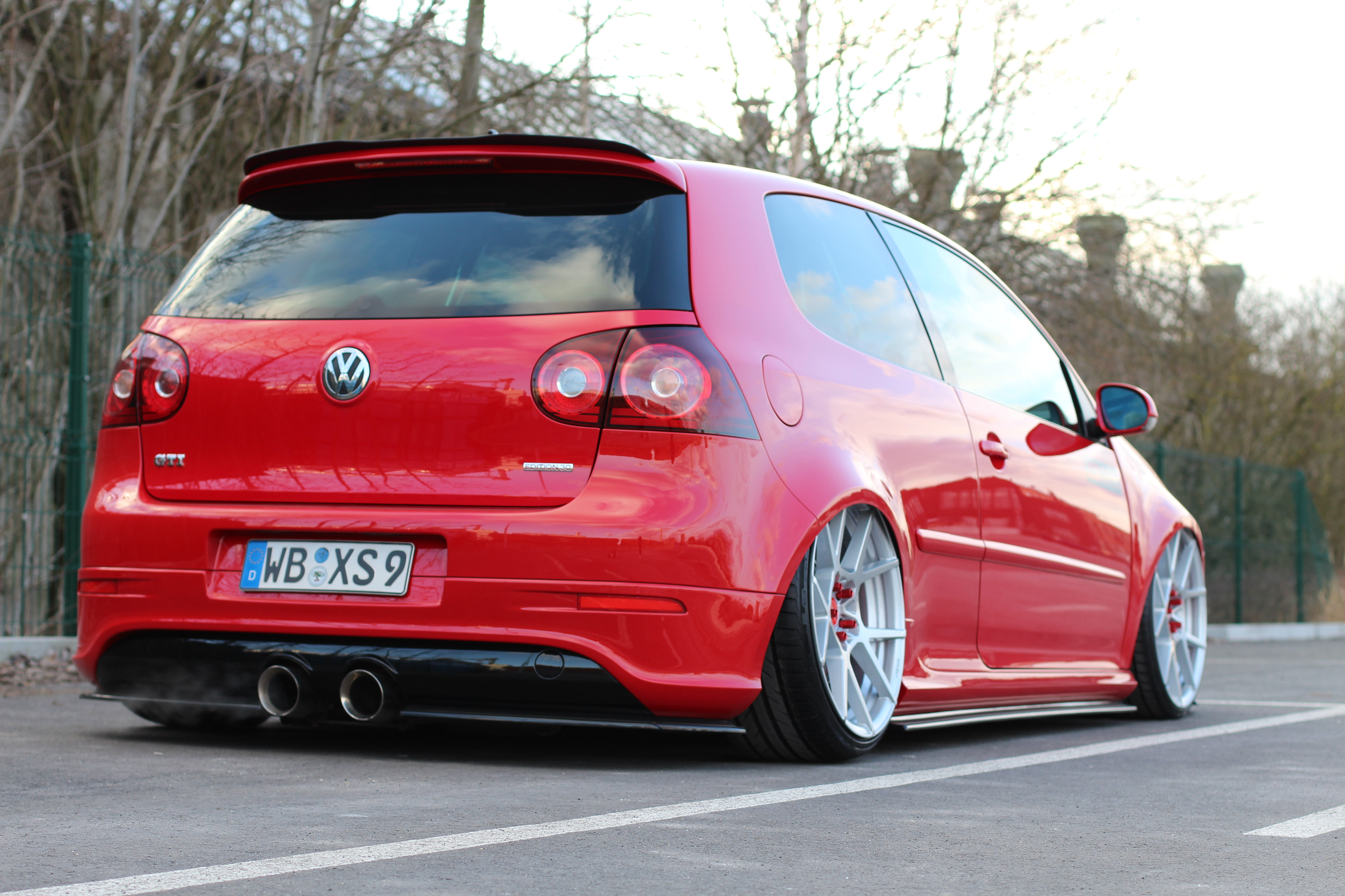 Golf MK5 R32 Rear Spats Triplercomposites golf-mk5-r32-rear-spats-triplercomposites