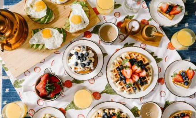 Dining Around Town: The Brunch Bunch