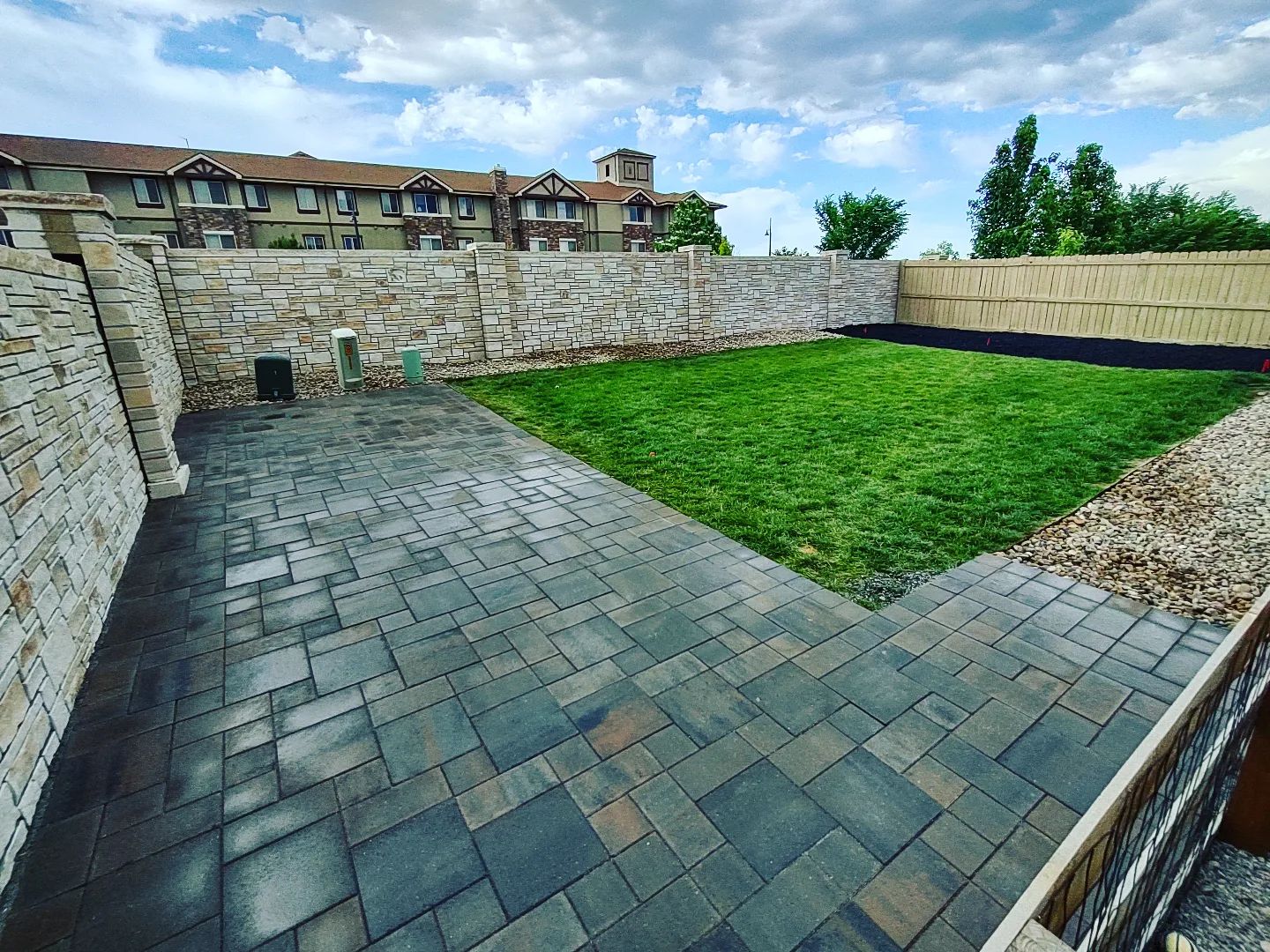 Home | Denver Landscape and Labor Services