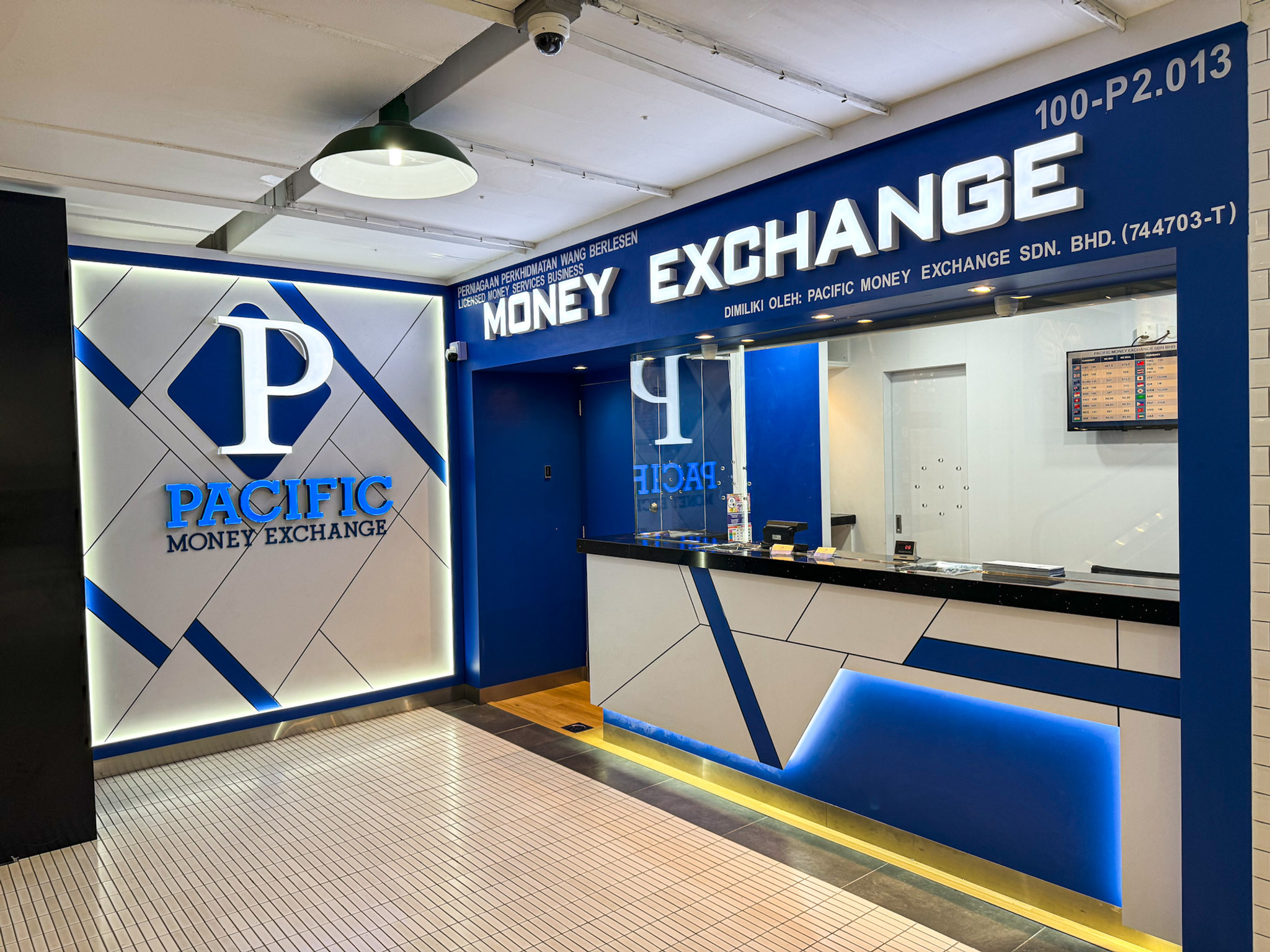 Pacific Money Exchange | Jaya One
