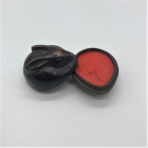 Takaoka ironware USAGI/Traditional vermilion ink | HANKO of Japan