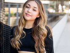 HOME | Action Magazine