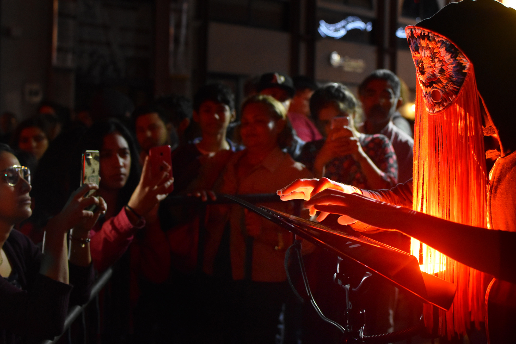 DESIERTO, RIMIYOHO Y JENNY BEAUJEAN