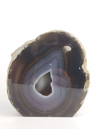 Beautiful polished Agate geode | Silvereye Gemstones
