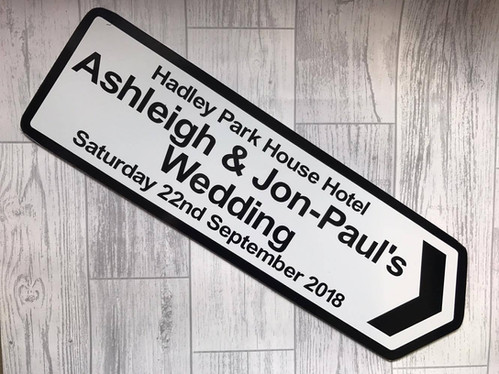 Direction Signs (White with Black Letters) | England Signs