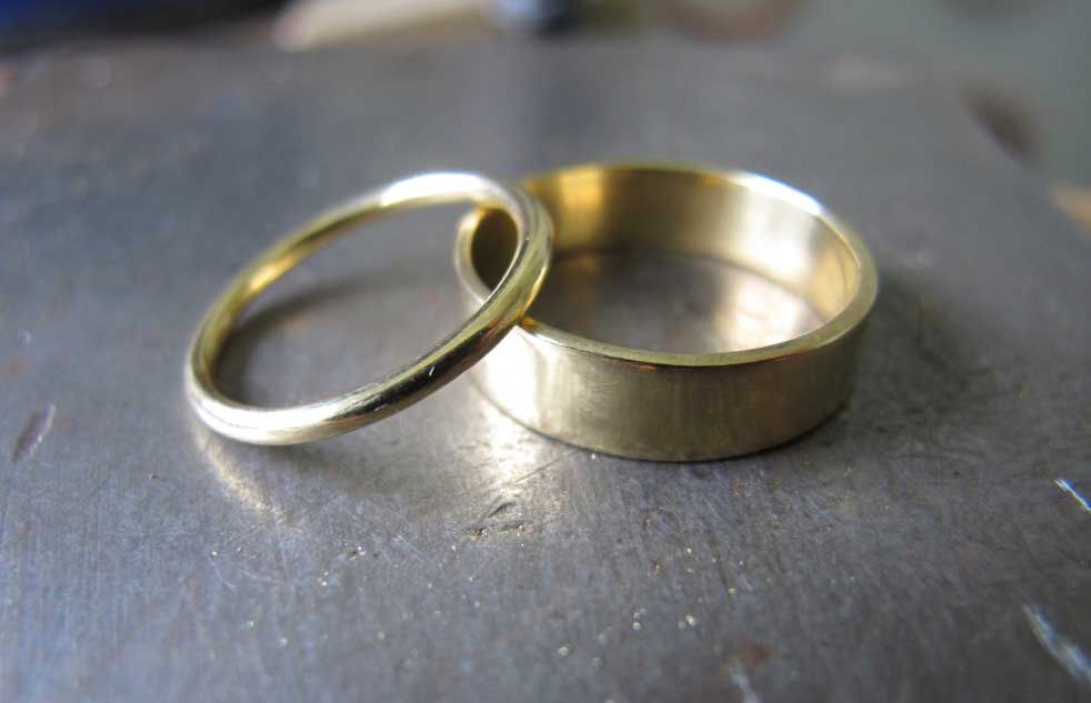 Wedding ring shape