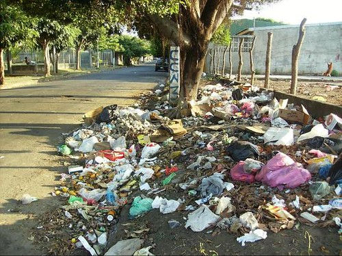 What is Solid Waste Management? What are the effects of poor solid ...