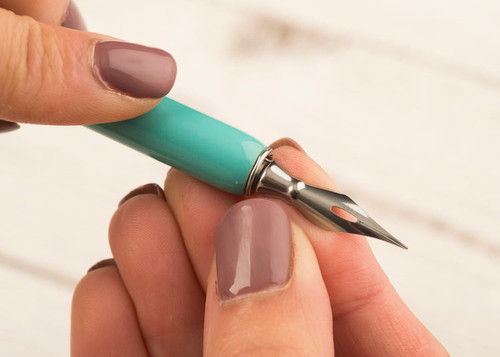 Calligraphy Pen Holder with Nib | ModernCalligraphyCo.